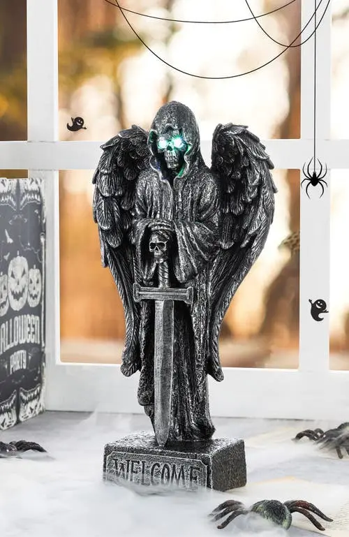 GLITZHOME Halloween Lighted Resin Grim Reaper Skulls Candles Table Decor With Timer