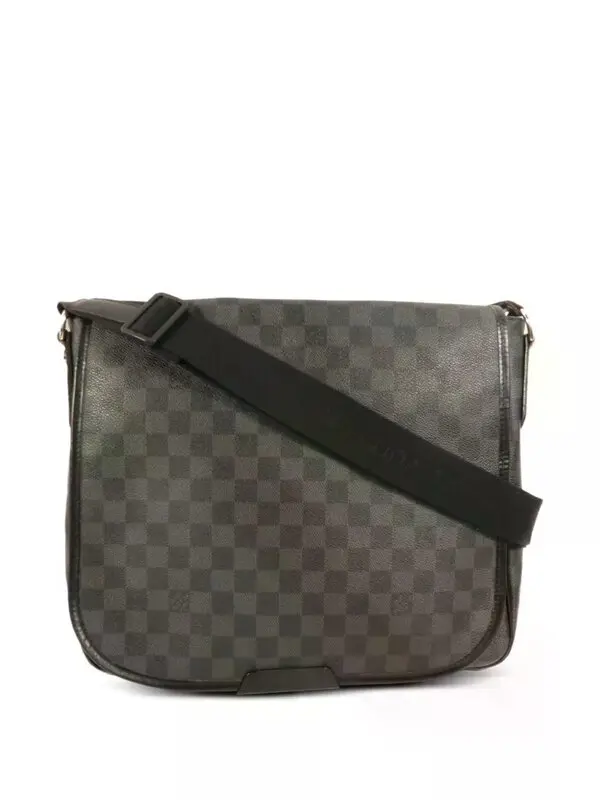 LOUIS VUITTON Damier Graphite Mm Daniel Shoulder Bag - Grey