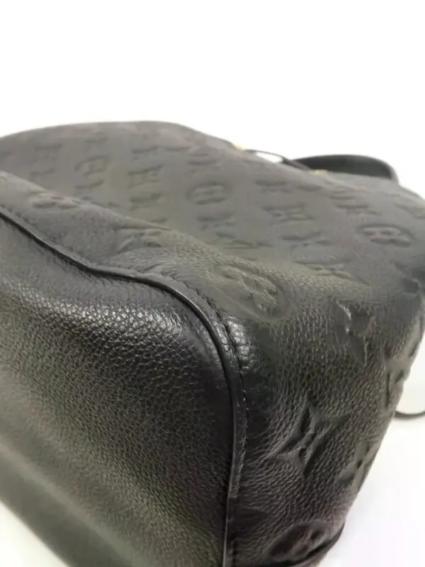 LOUIS VUITTON Néonoé Monogram Empreinte Bucket Bag