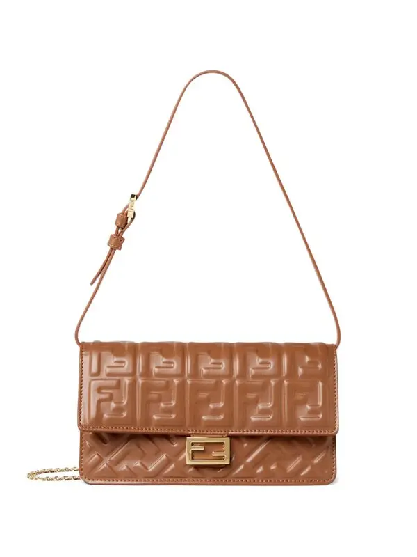 Fendi Wallet On Chain - Sellieros