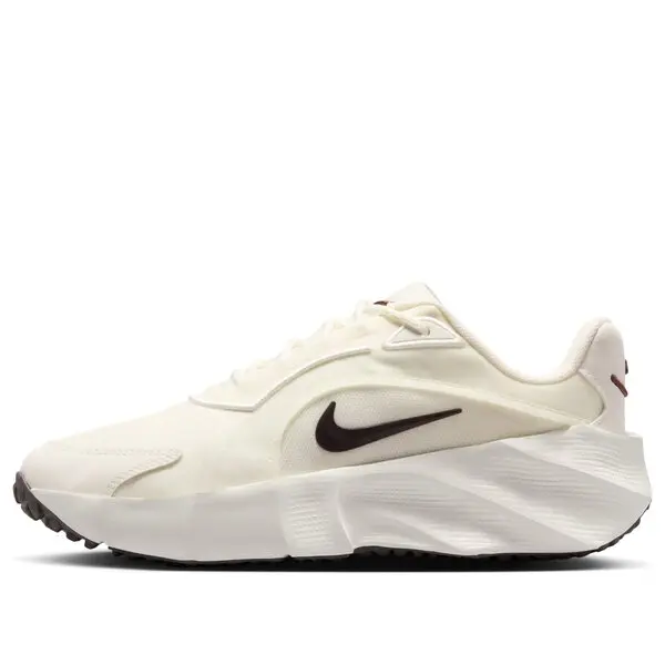 Nike Aura Edge Sneakers - Sail/black