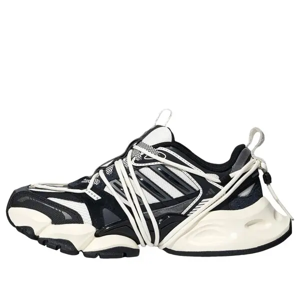 Adidas Xlg Runner Deluxe 2.0 Sneakers - Black/white