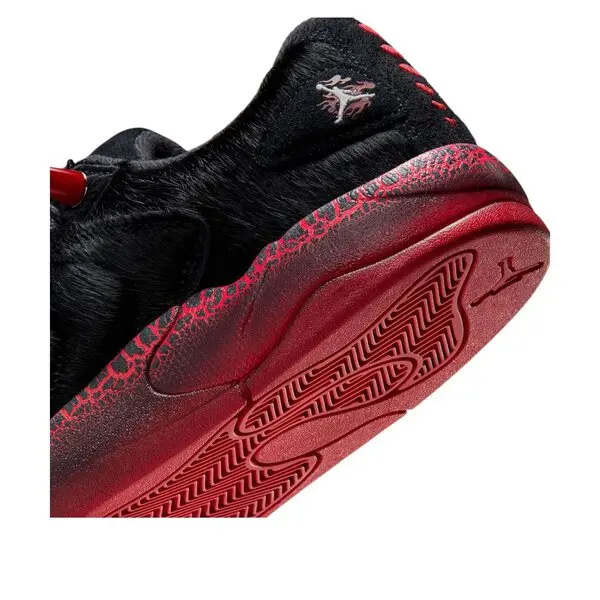 JORDAN Session "black Fire Red Pony