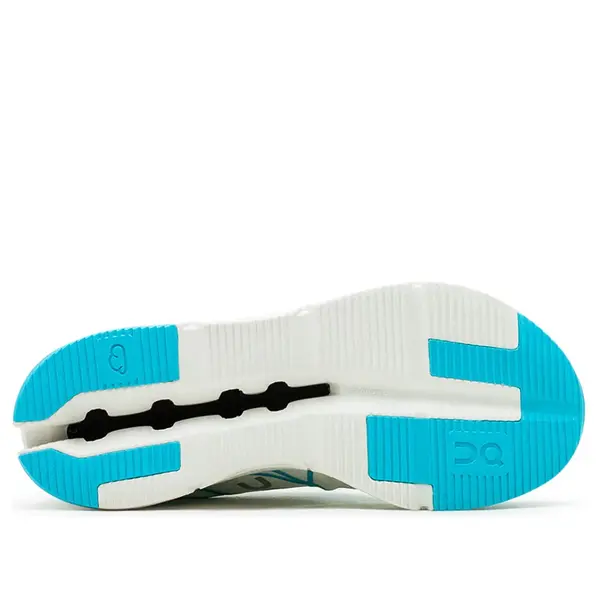 On Cloudnova Z5 Athletic Shoes
