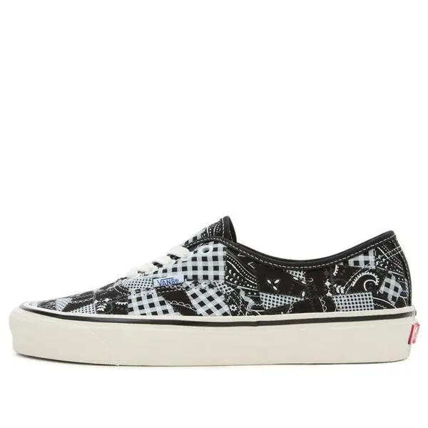 VANS Authentic 44 Dx Paisley Patchwork Sneakers - True White/black