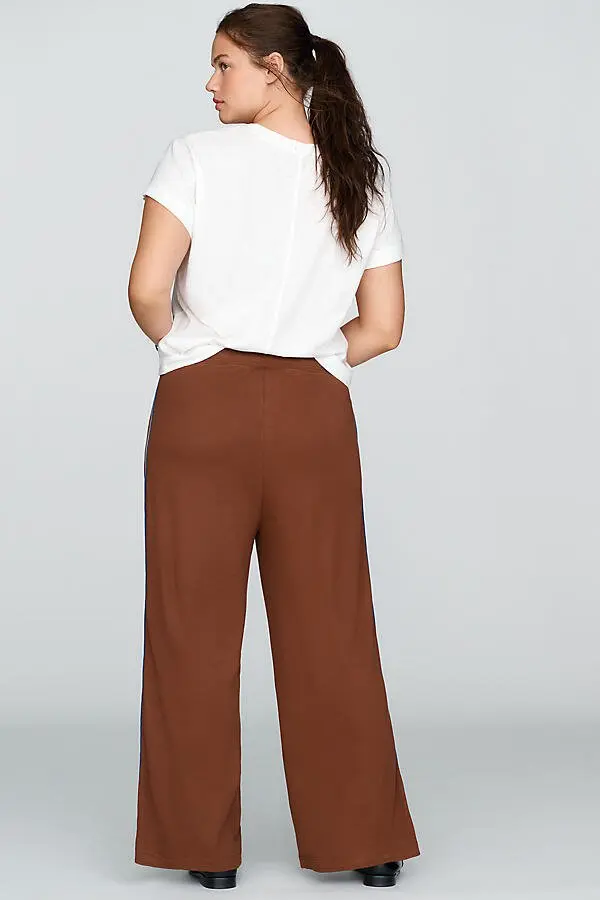 Daily Practice Sport Stripe Track Pants - Chocolate