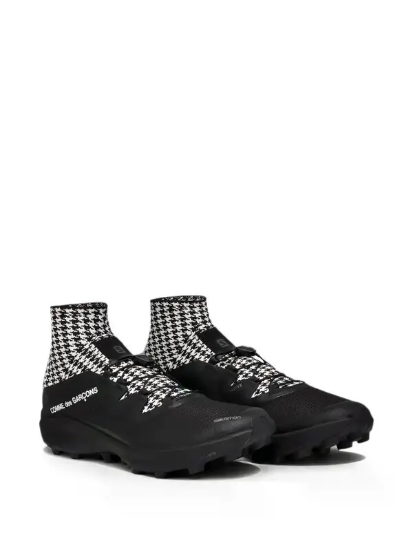 Comme Des Garçons X Salomon Cross Houndstooth-print Sneakers - Black