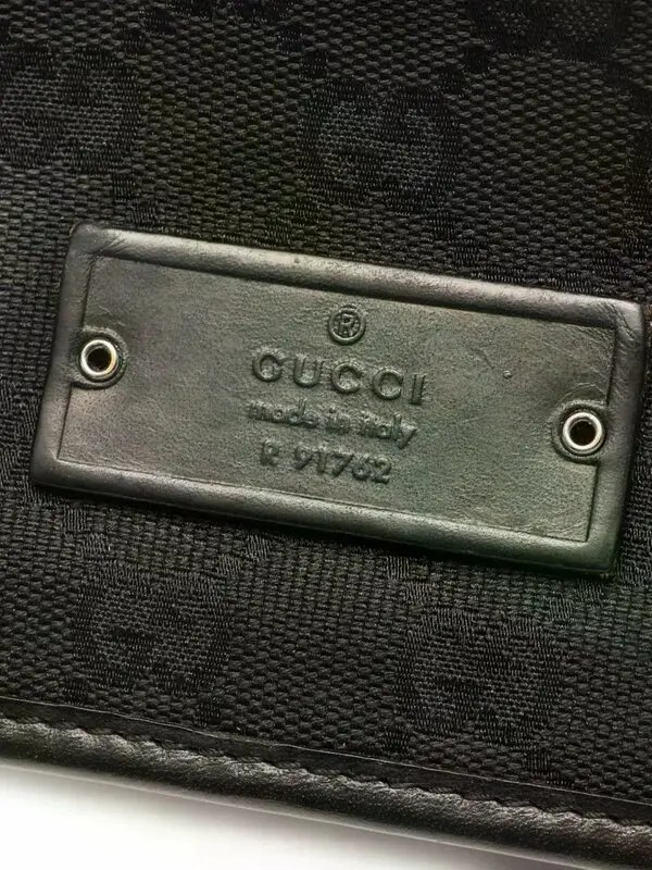 Gucci Gg Canvas Shoulder Bag