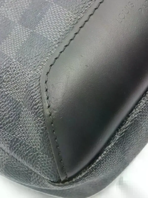 LOUIS VUITTON 2017 Damier Graphite Avenue Backpack