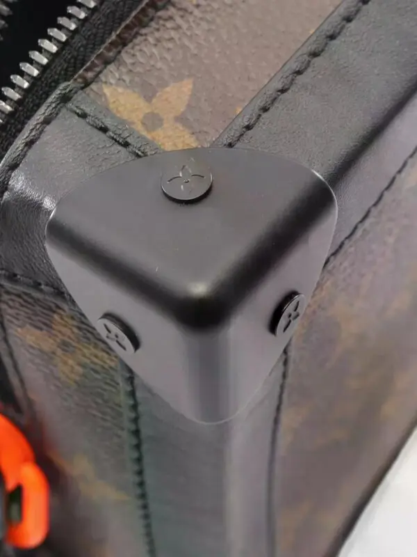 LOUIS VUITTON 2019 Soft Trunk Shoulder Bag
