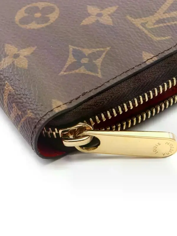 LOUIS VUITTON 2021 Monogram Zippy Wallet - Brown