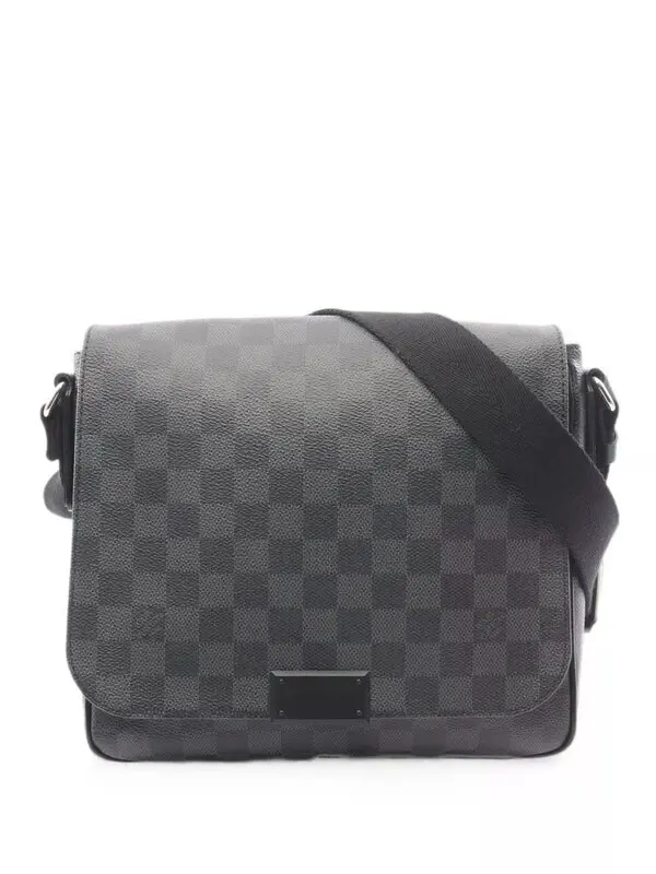 LOUIS VUITTON 2015 District Pm Damier Graphite Shoulder Bag - Grey
