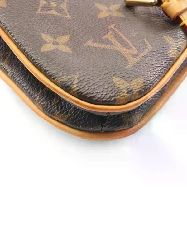 LOUIS VUITTON 2004 Murrell Monogram Shoulder Bag