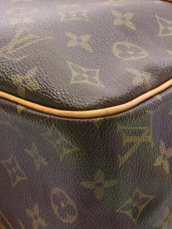 LOUIS VUITTON 2003 Gm Cite Shoulder Bag