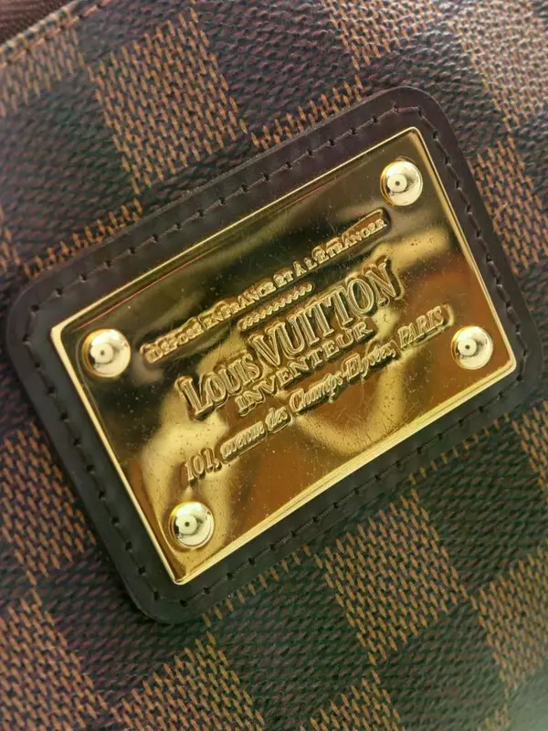 LOUIS VUITTON 2012 Eva Damier Ebene Shoulder Bag