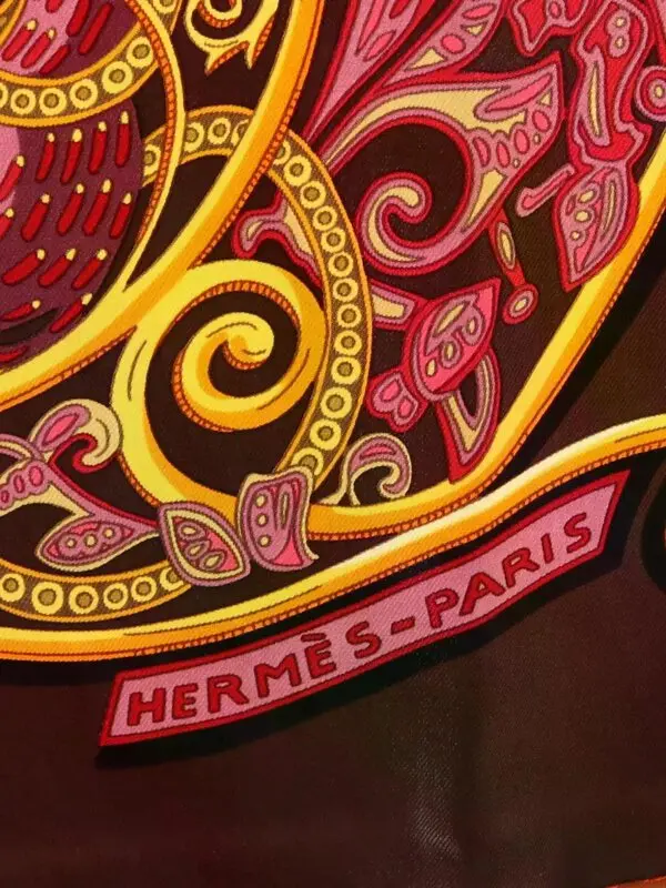 Hermès 2010s Charming Animals Scarf - Brown