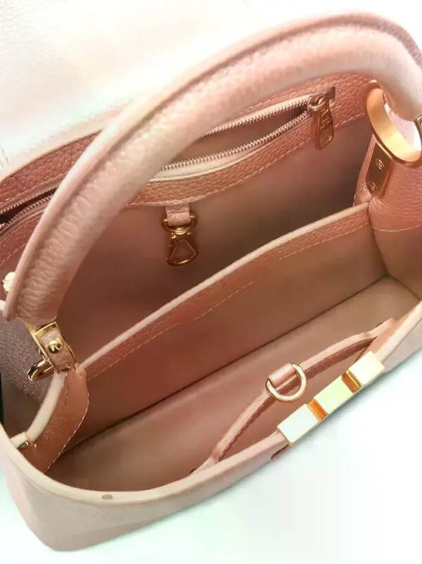 LOUIS VUITTON Capucines Bb Tote Bag - Pink
