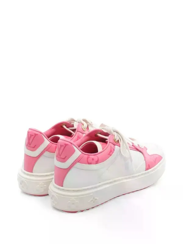 LOUIS VUITTON 2022 Time Out Monogram Sneakers - White