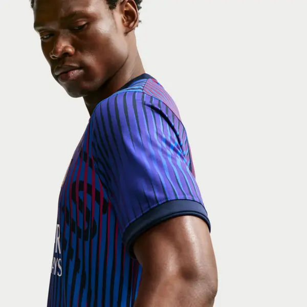 Nike Paris Saint-germain Dri-fit Soccer Pre-match Top - Blue