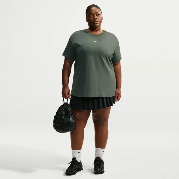 Nike Classic Oversized Short-sleeve T-shirt - Green