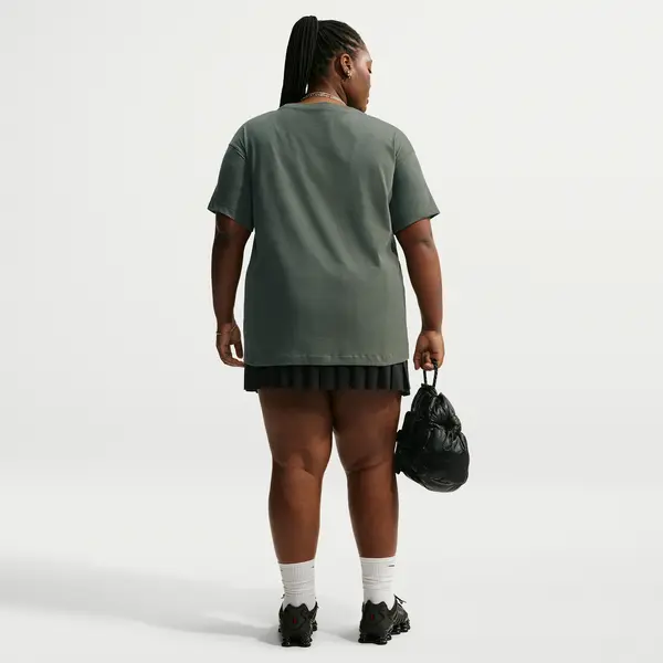 Nike Classic Oversized Short-sleeve T-shirt - Green
