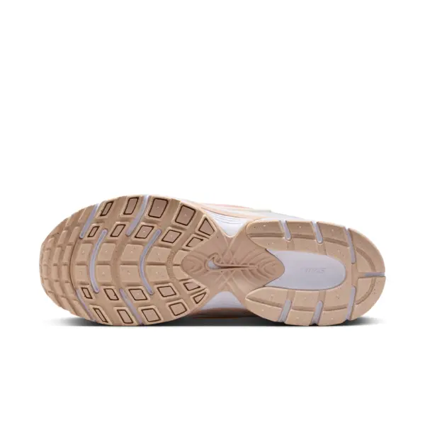 Nike V5 Rnr Athletic Sneakers