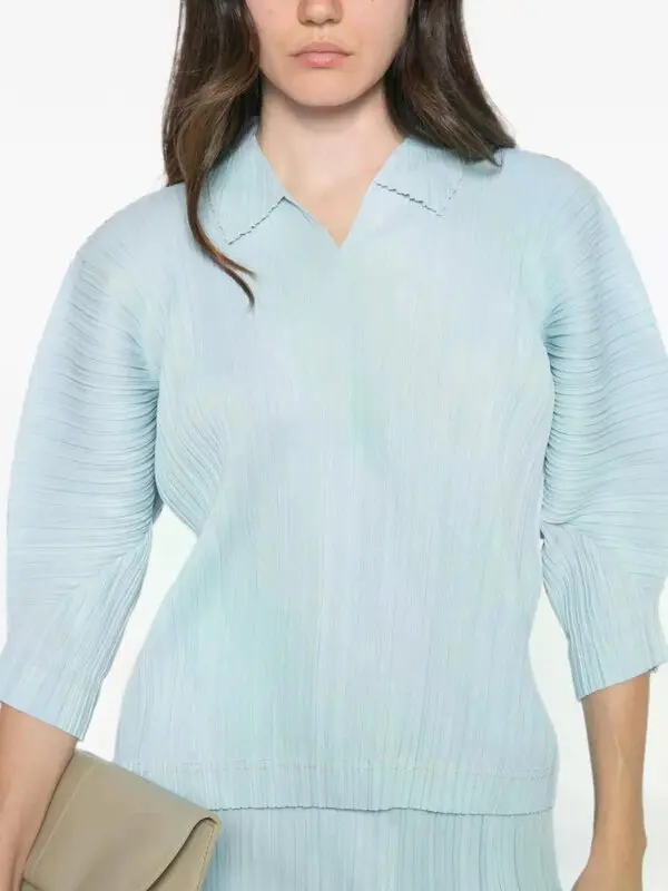 Issey Miyake V-neck Pleated Top