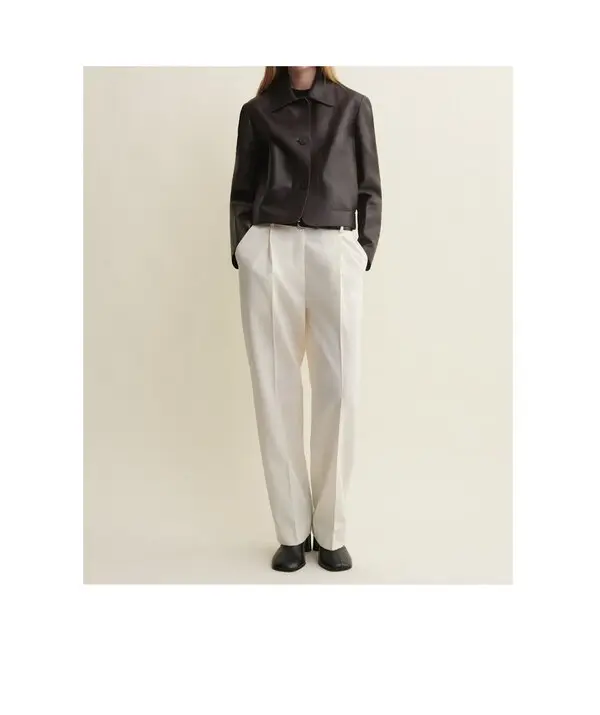 ARMA Cropped Leather Jacket With Classic Collar