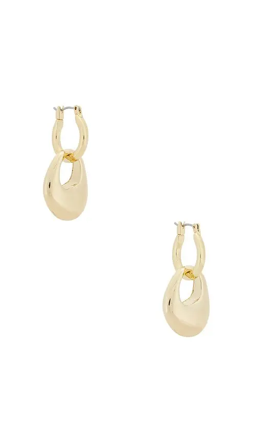 Ettika Pebble Loop Earrings In Metallic - Gold