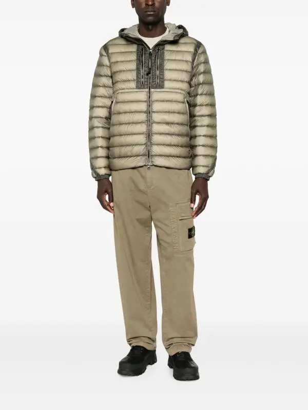 C.P. COMPANY Goggle Short Down Jacket