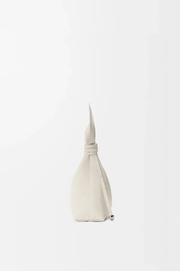 Loewe Medium Scarf Bag In Smooth Calfskin - Snow-white