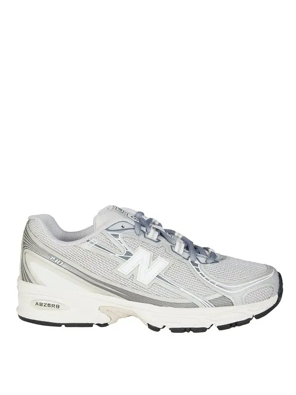 NEW BALANCE Low Top Sneakers