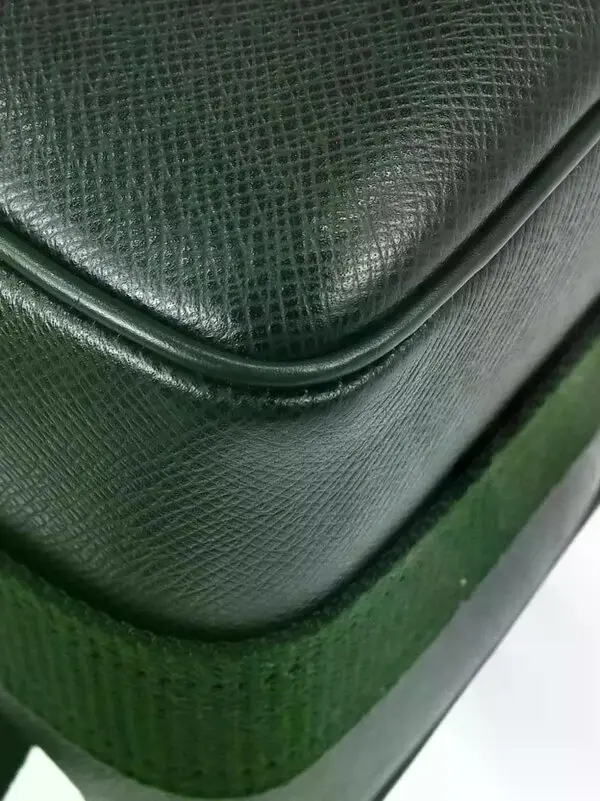 LOUIS VUITTON Reporter Pm Shoulder Bag - Green