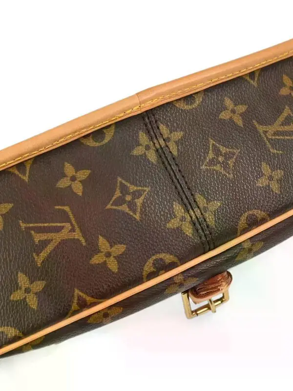 LOUIS VUITTON 2004 Sologne Shoulder Bag