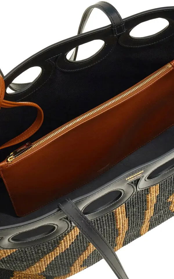FERRAGAMO Gancio Medium Bag