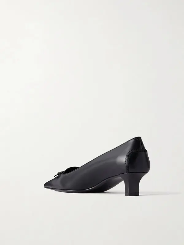 TOD'S Leather Pumps With Logo Detail