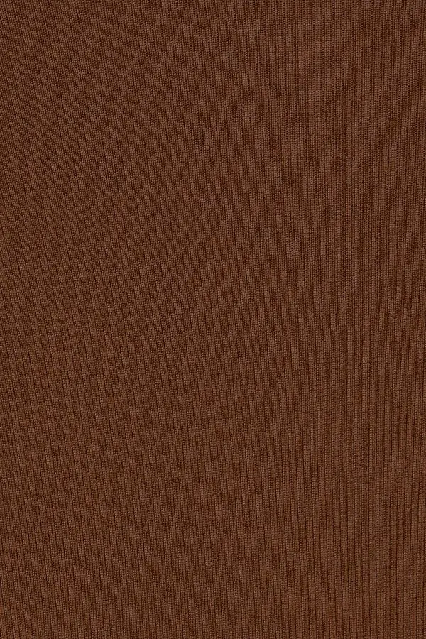 Theory Leenda Ribbed Merino Wool Turtleneck Top