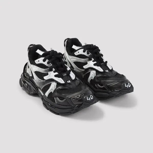 Balenciaga Runner 2 Sneakers - Black