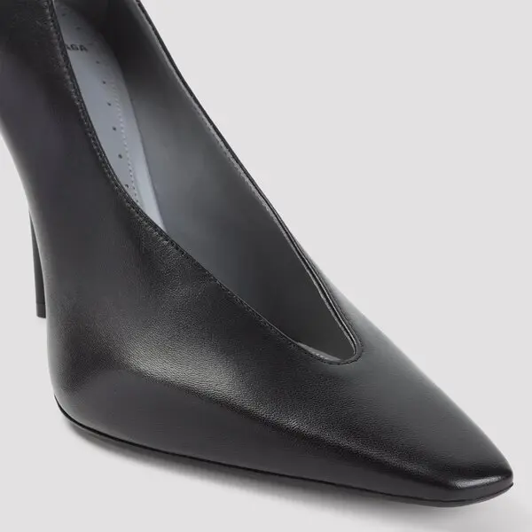 Balenciaga Duchesse Pump