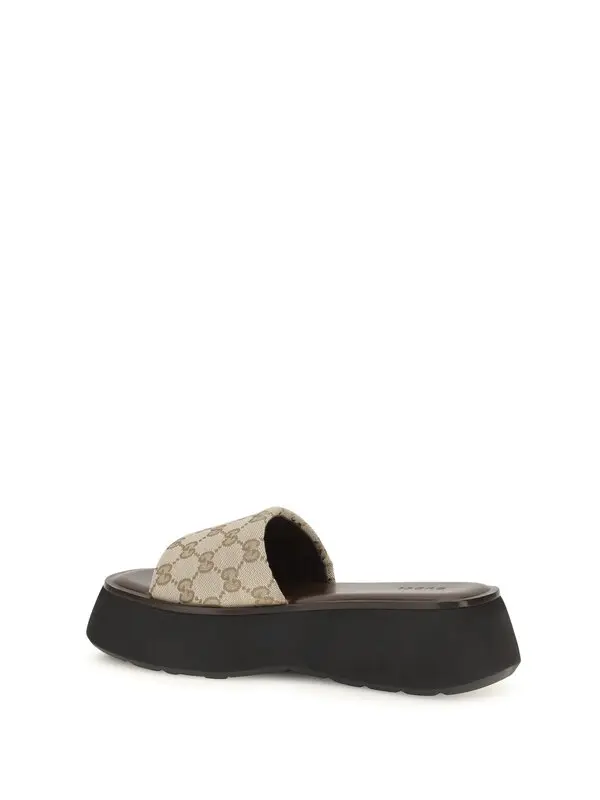 Gucci Gg Canvas Oversized Sole Slider Sandals - Cream