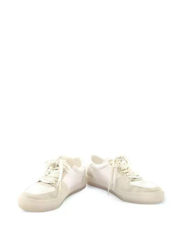 LOUIS VUITTON Damier Giant Sneakers