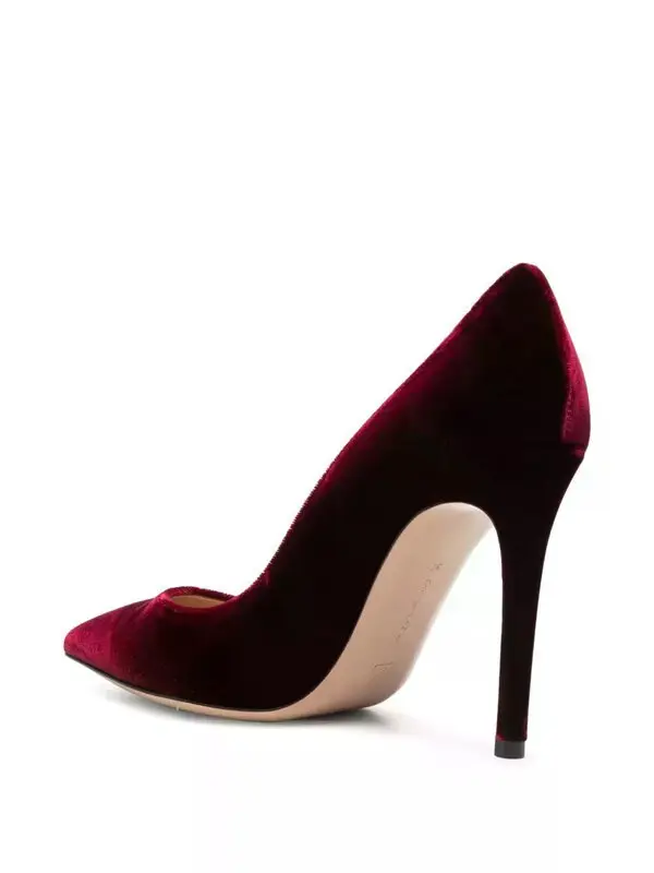 GIANVITO ROSSI Velvet Pumps - Red