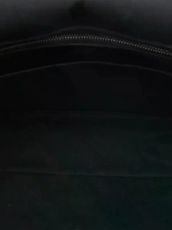 LOUIS VUITTON Taiga Alexei Messenger Crossbody Bag