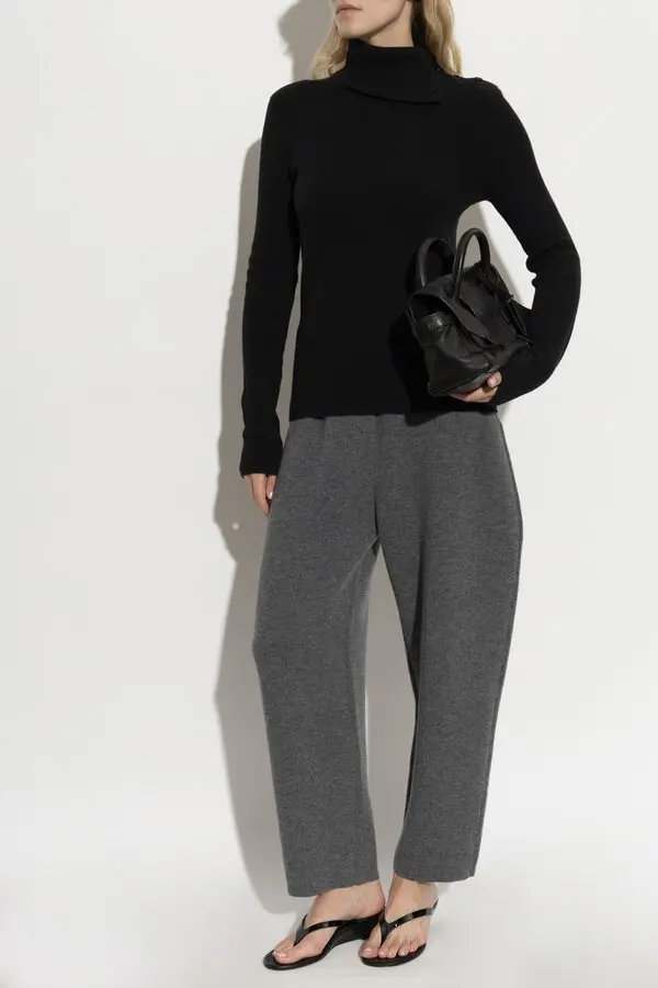 LISA YANG Turtleneck ‘sabrine