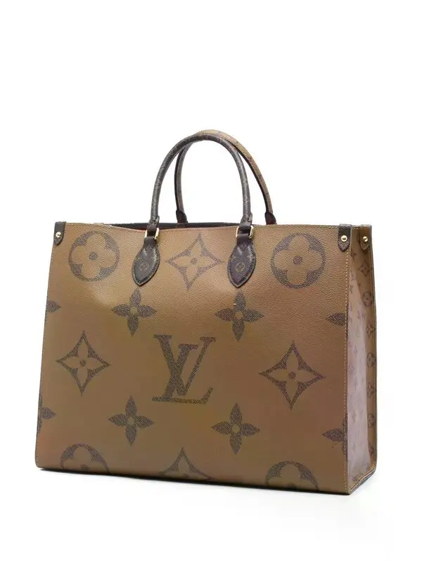 LOUIS VUITTON Monogram Reverse Giant Onthego Gm Satchel - Brown