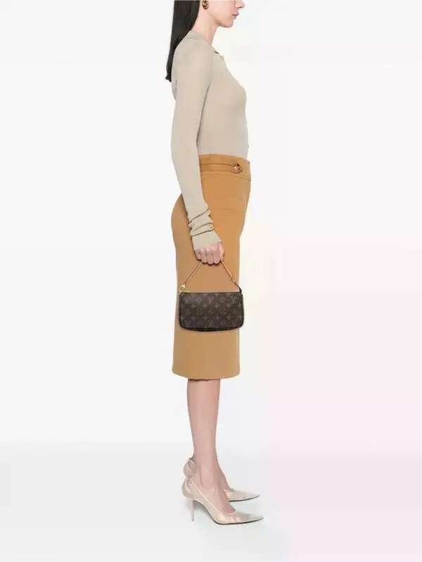 LOUIS VUITTON 1997 Monogram Pochette Accessoires Shoulder Bag