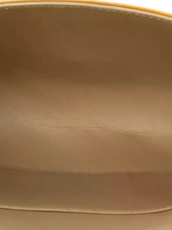 LOUIS VUITTON Monogram Vernis Thompson Street Shoulder Bag - Neutrals