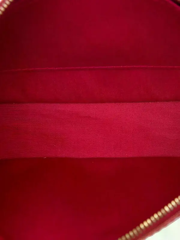 LOUIS VUITTON 2012 Monogram Vernis Pochette Accessoires Shoulder Bag