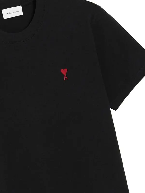 AMI Paris T-shirt With Red Heart Logo - Black