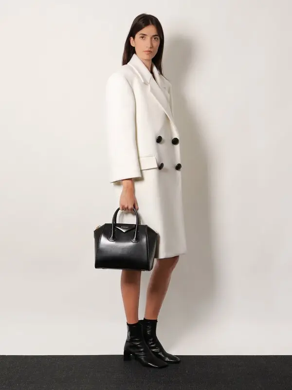 Givenchy Antigona Small Leather Crossbody Bag - Black